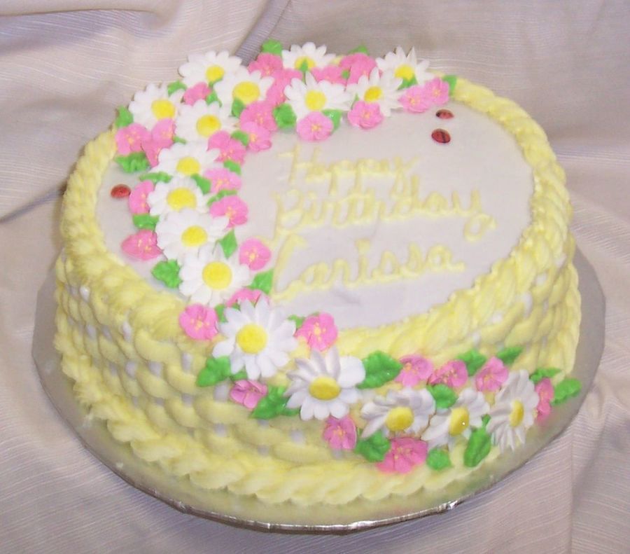 Basketweave And Daisy's - CakeCentral.com