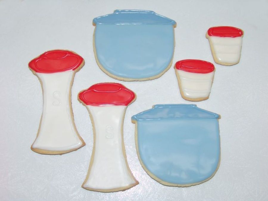Tupperware Cookies - CakeCentral.com
