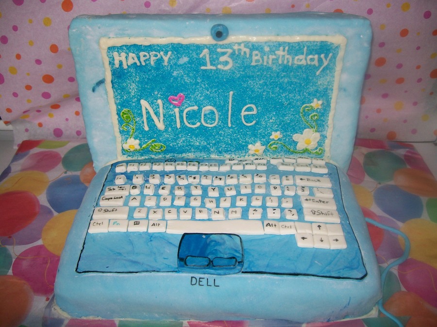 Laptop Cake - CakeCentral.com