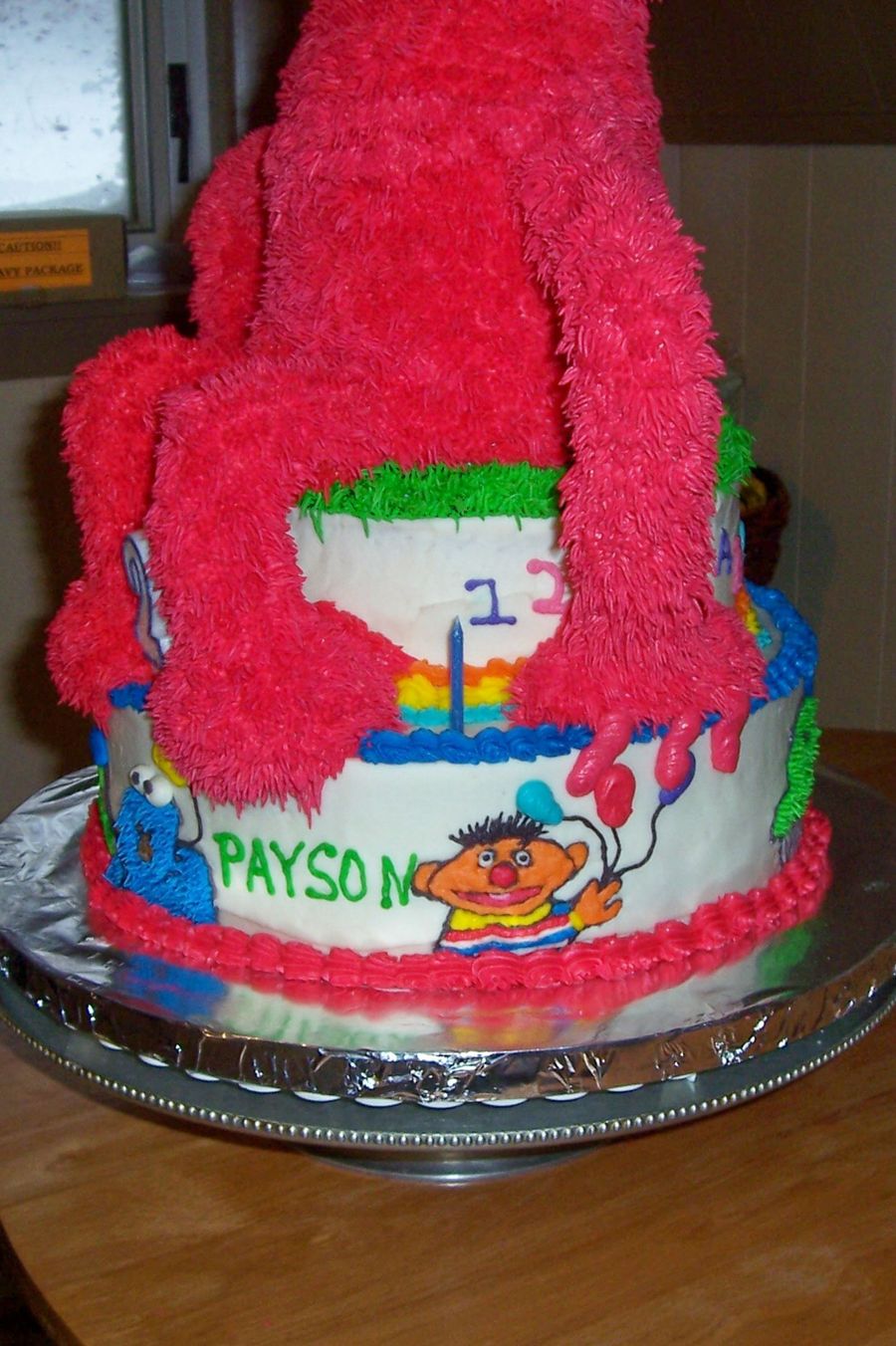Elmo 3D - CakeCentral.com