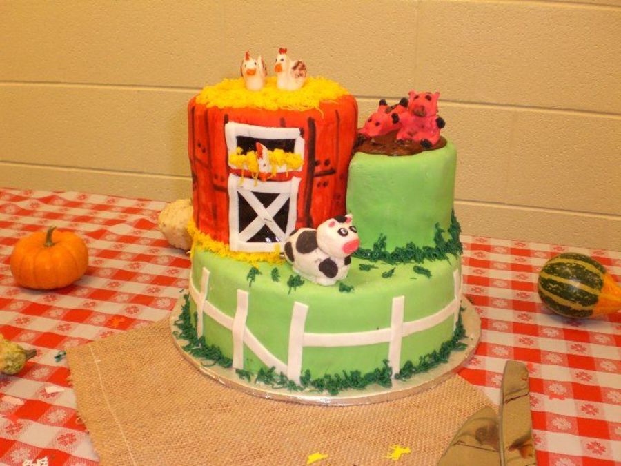 Farm Baby Shower - CakeCentral.com
