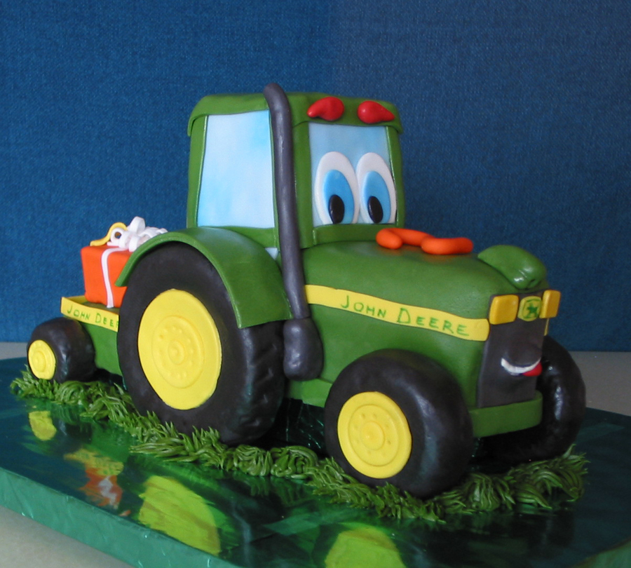 John Deere Tractor - CakeCentral.com
