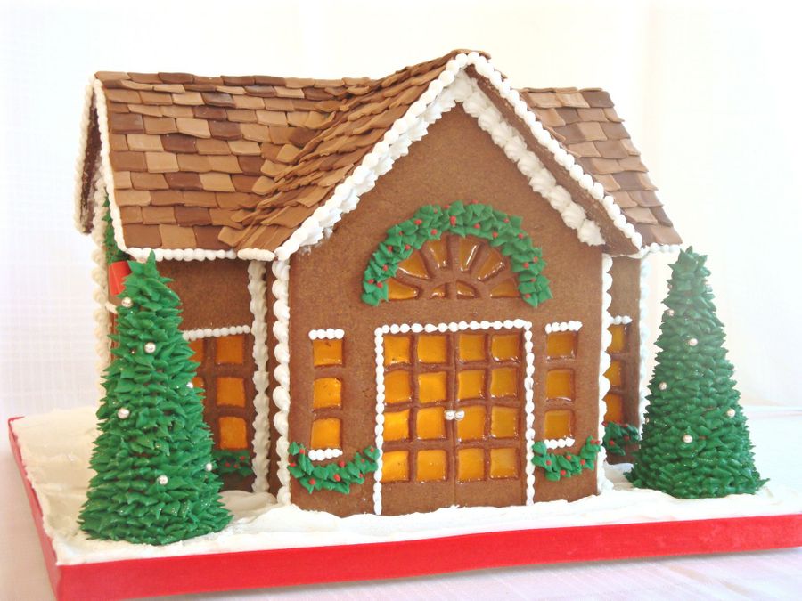 Cozy Cabin Gingerbread House - CakeCentral.com