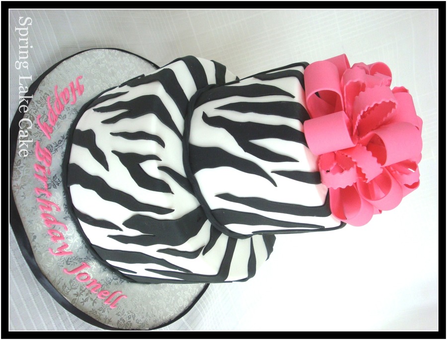 Zebra Print Cake - CakeCentral.com