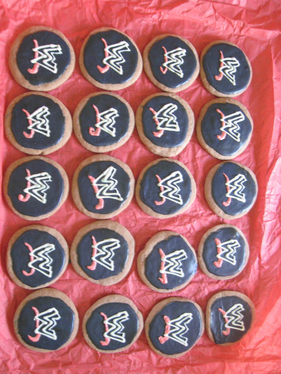 Wwe Wrestling Cookies - CakeCentral.com