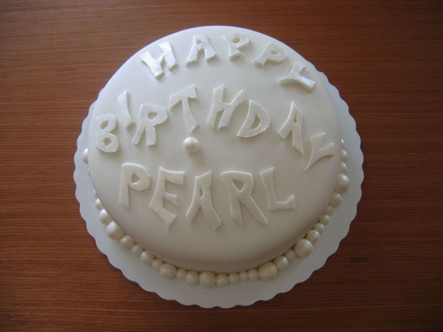Pearl Birthday Cake - CakeCentral.com