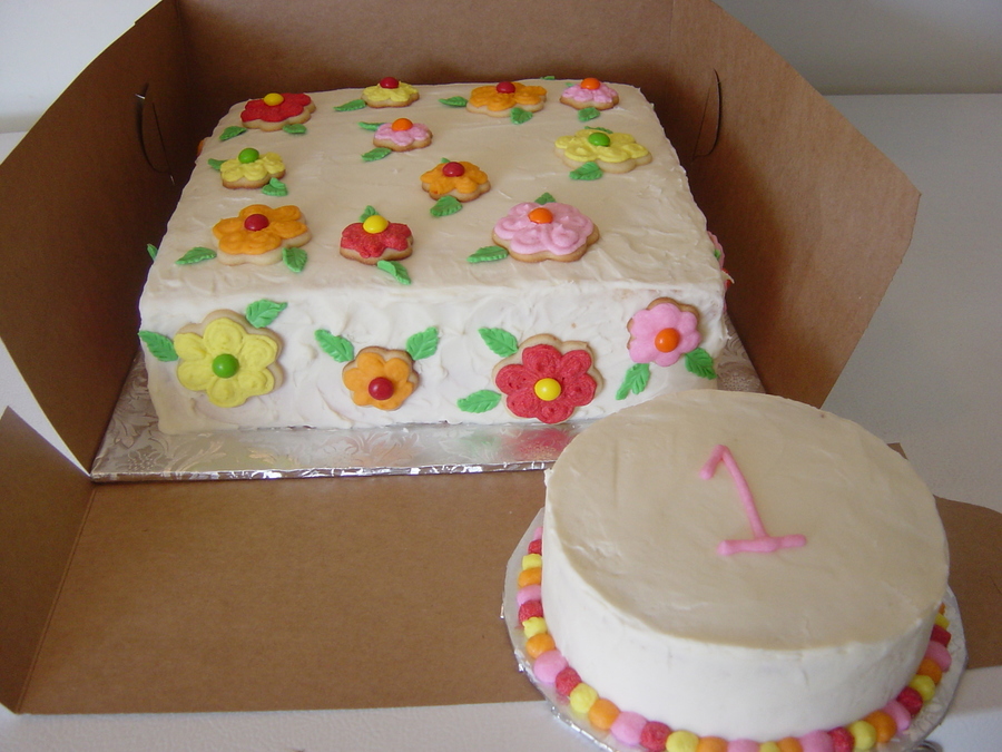 1St Birthday Cake - CakeCentral.com