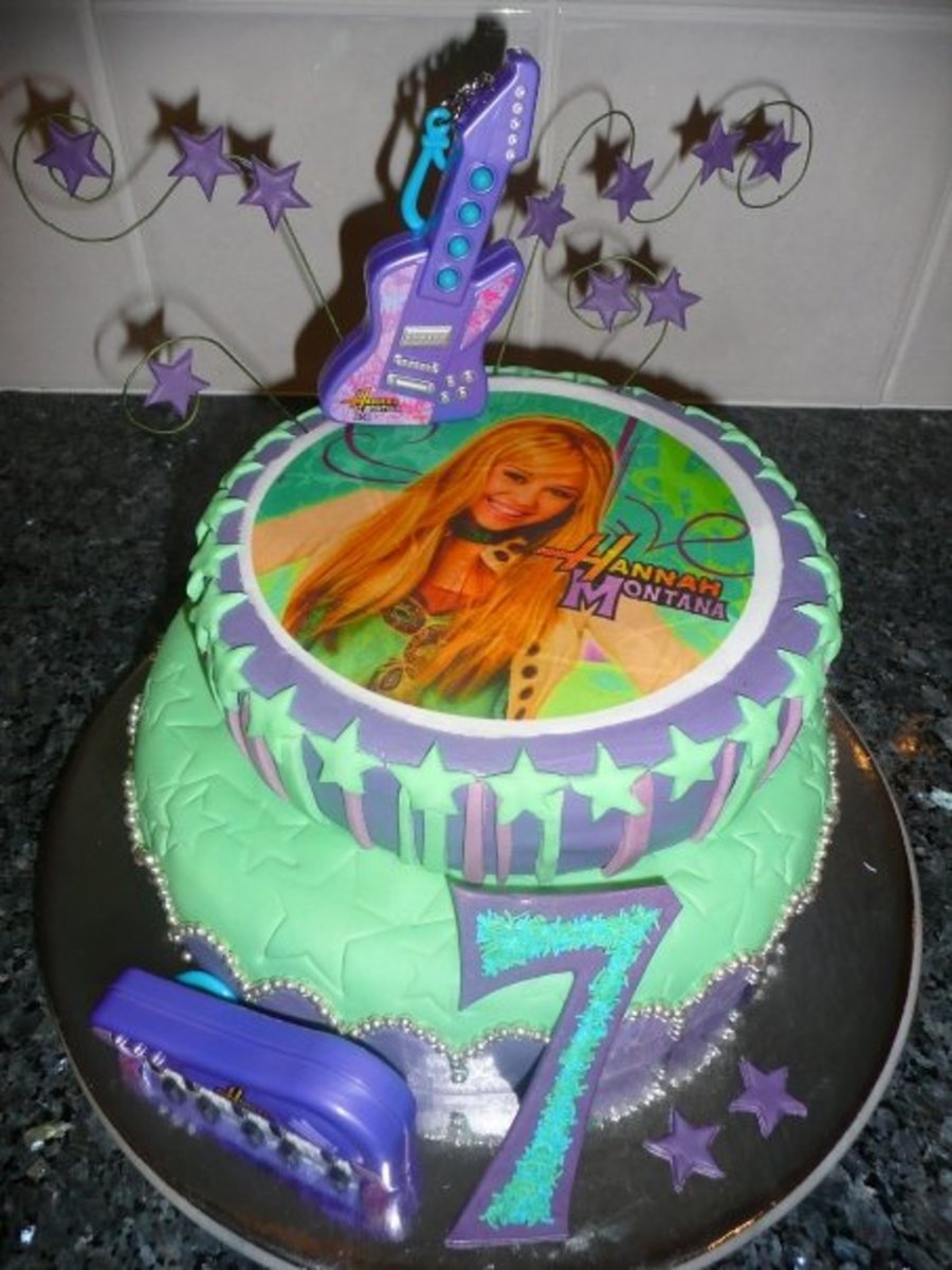 Hannah Montana Themed Cake - CakeCentral.com