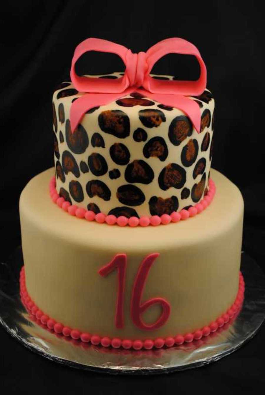 Cheetah - CakeCentral.com