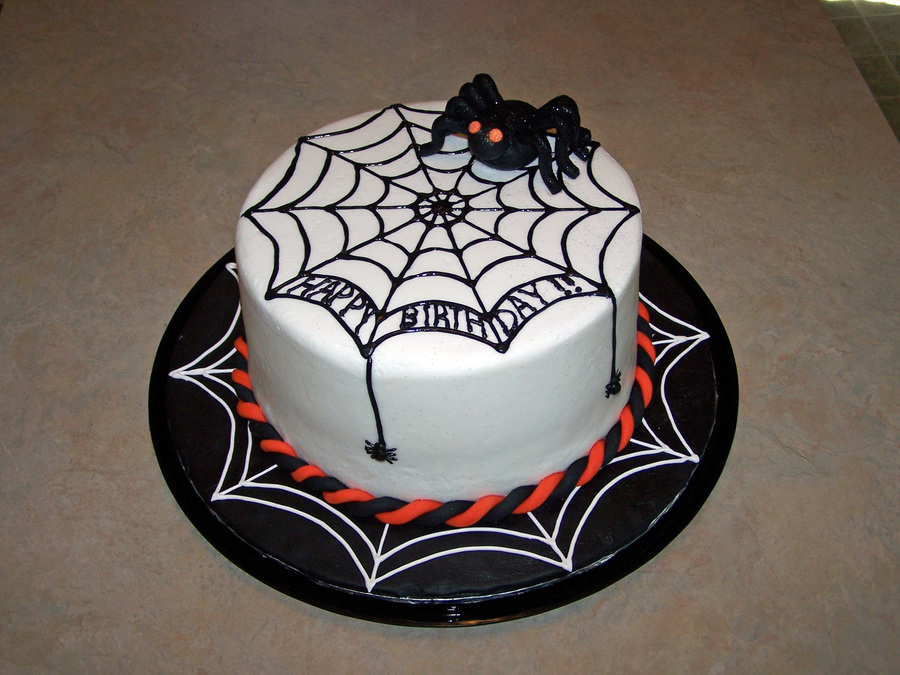 Spider Cake - CakeCentral.com