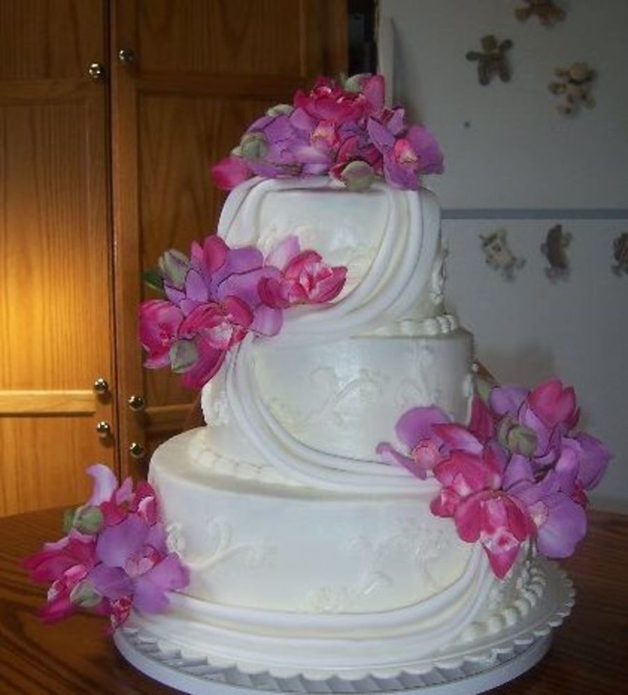 Wedding Cake, Front View - CakeCentral.com