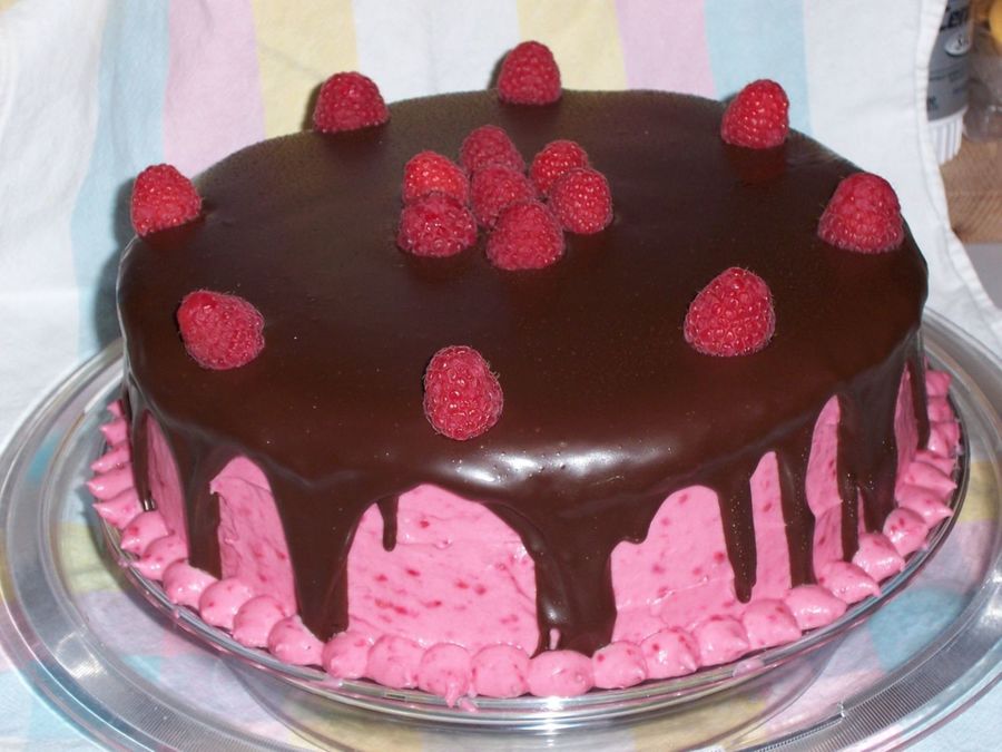 My First Real Cake! - CakeCentral.com