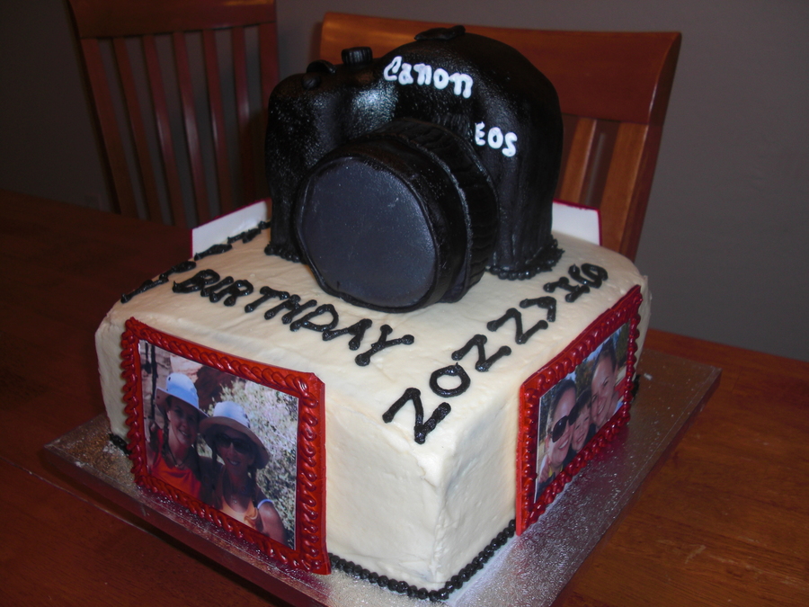 Camera Cake - CakeCentral.com