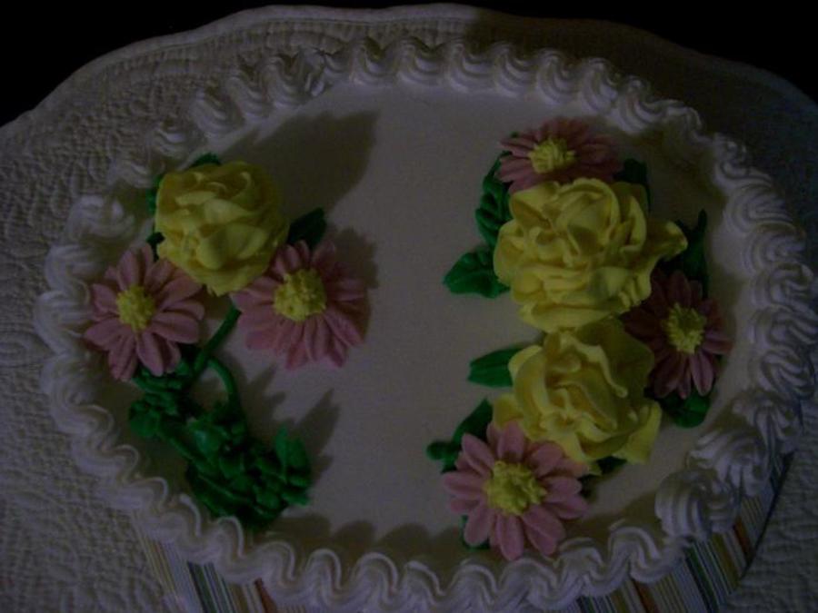 1St Butter Cream Roses - CakeCentral.com