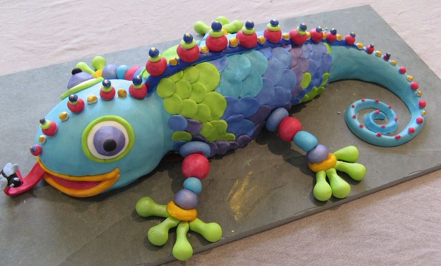 Chameleon - CakeCentral.com