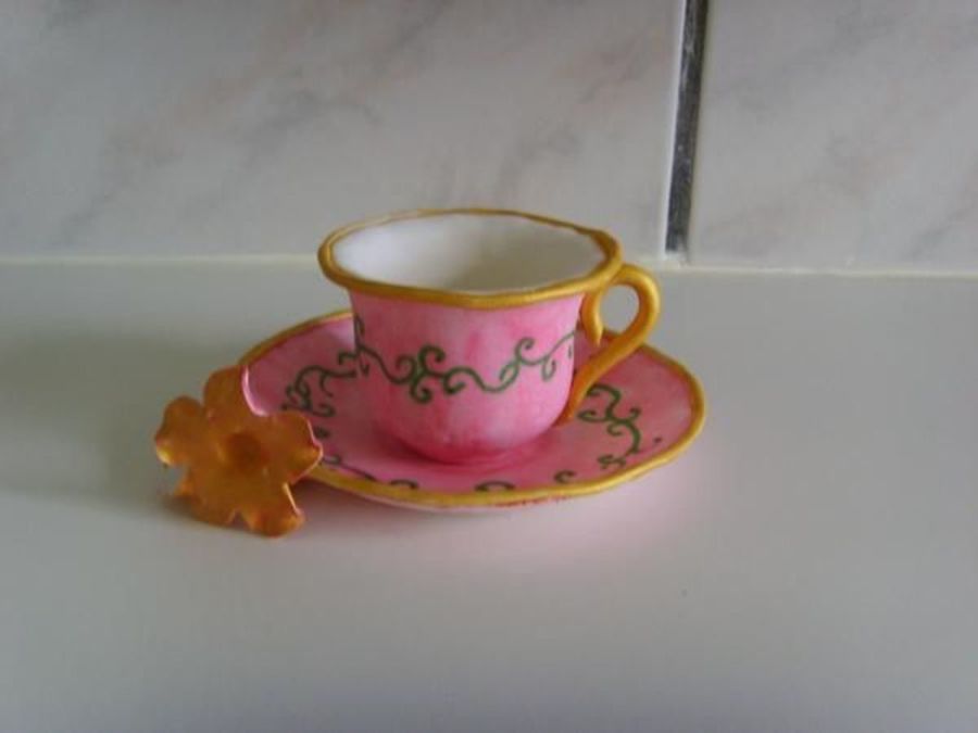 Gumpaste Teacup - CakeCentral.com