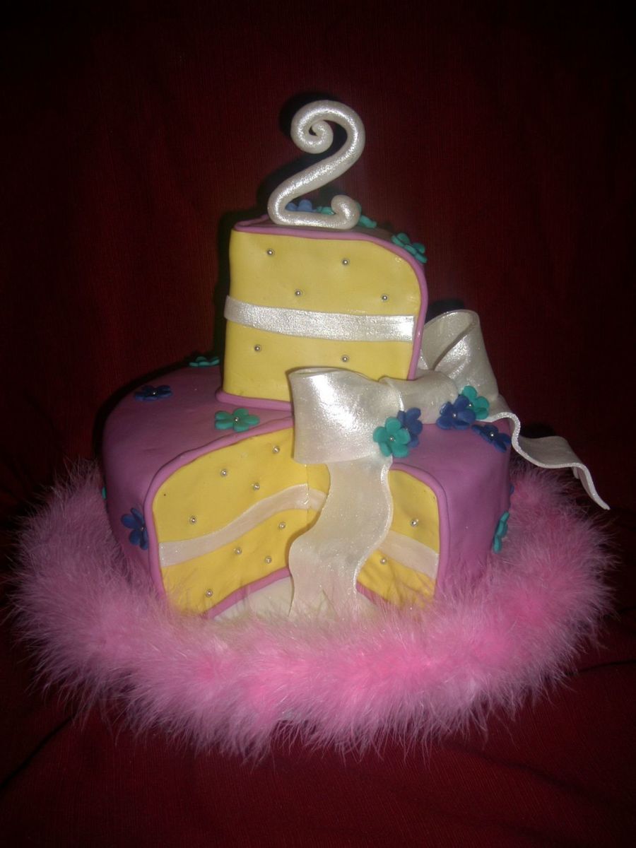 Evelyn's Slice Cake - CakeCentral.com