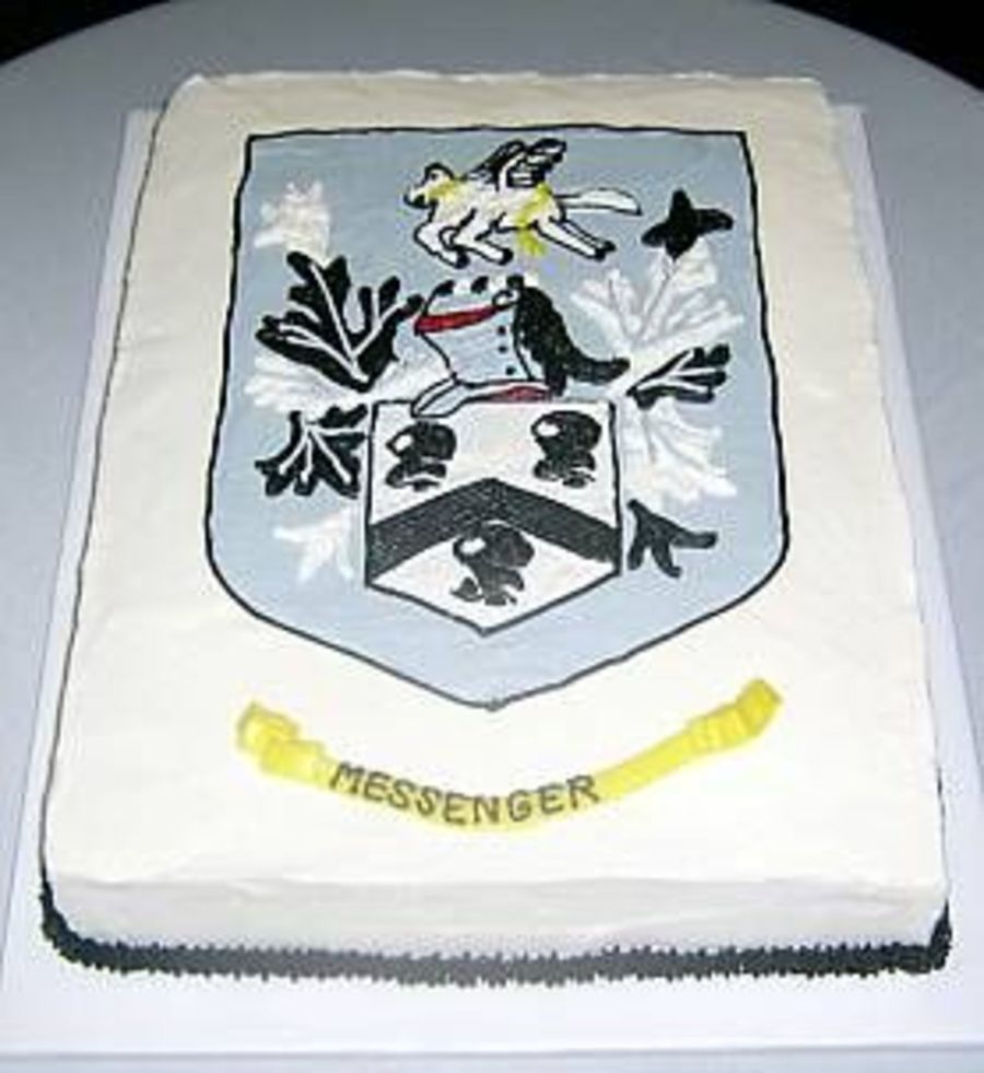 Messenger Family Crest - CakeCentral.com