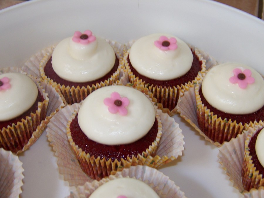 Red Velvet Cuppies - CakeCentral.com