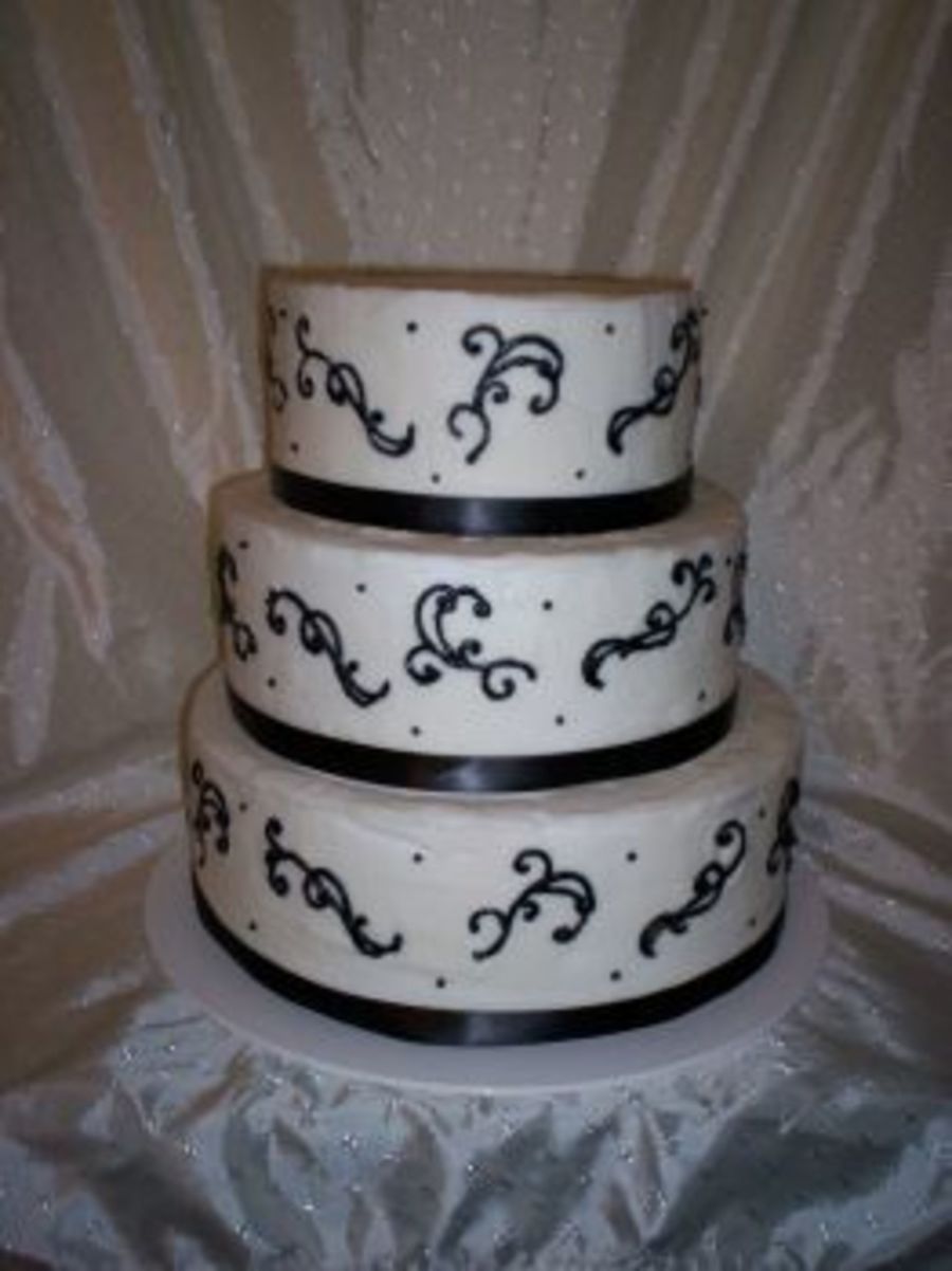 Black Scrolls - CakeCentral.com