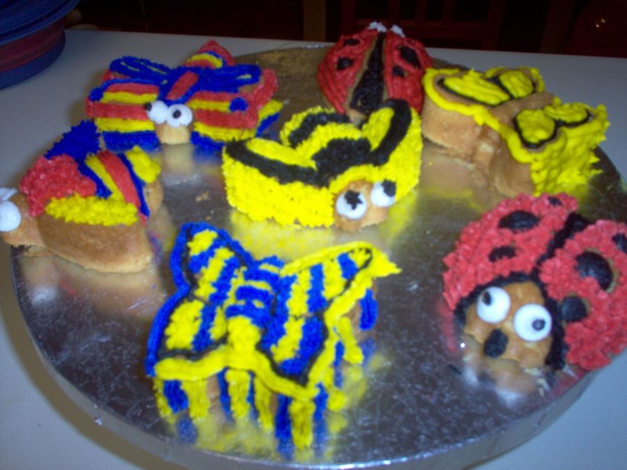 Bug Cakes - CakeCentral.com
