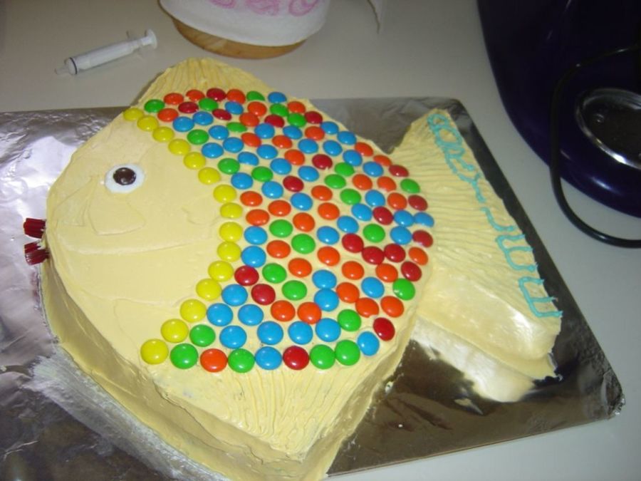 Fish Cake - CakeCentral.com