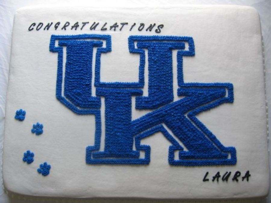 University Of Kentucky Graduation Cake - CakeCentral.com