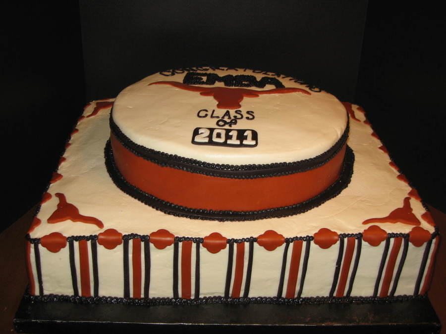 Ut Graduation - CakeCentral.com