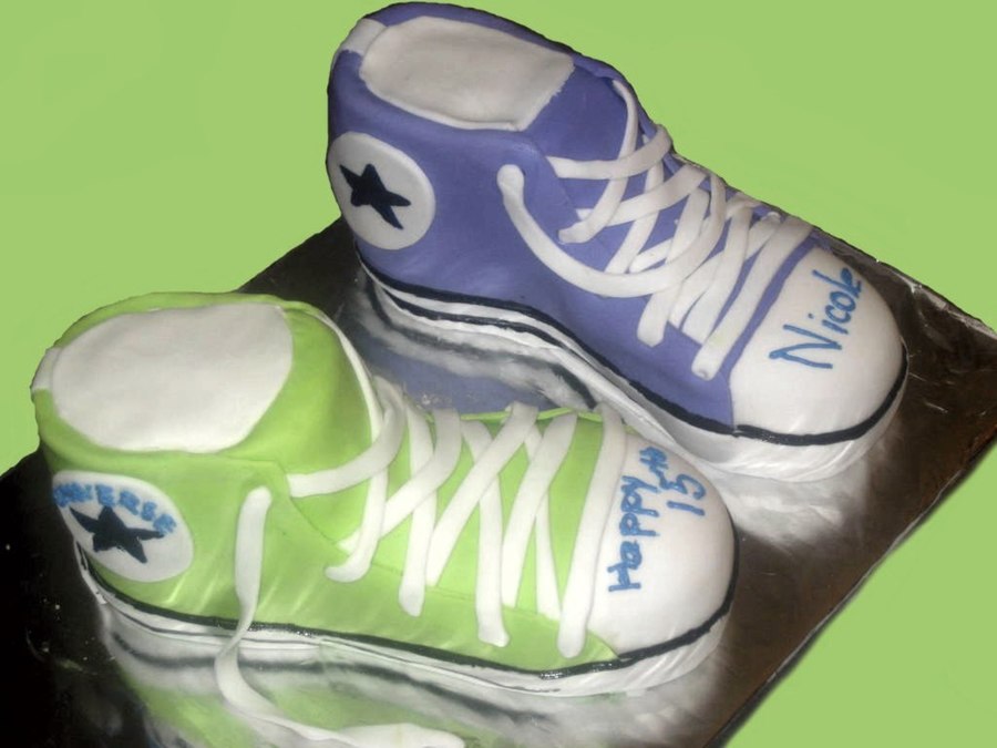 Sneaker Cake - CakeCentral.com