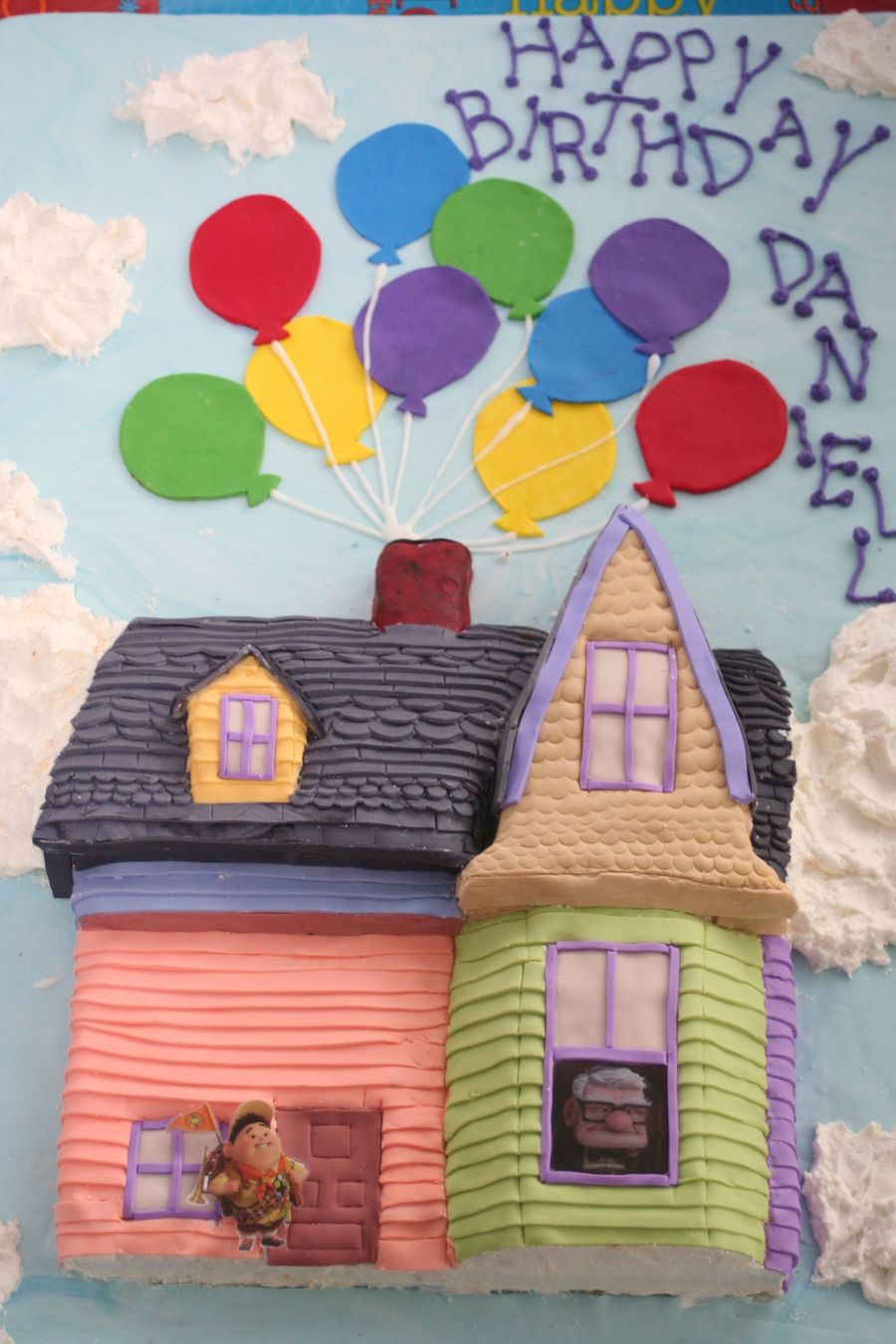 Disney's Up Cake - CakeCentral.com