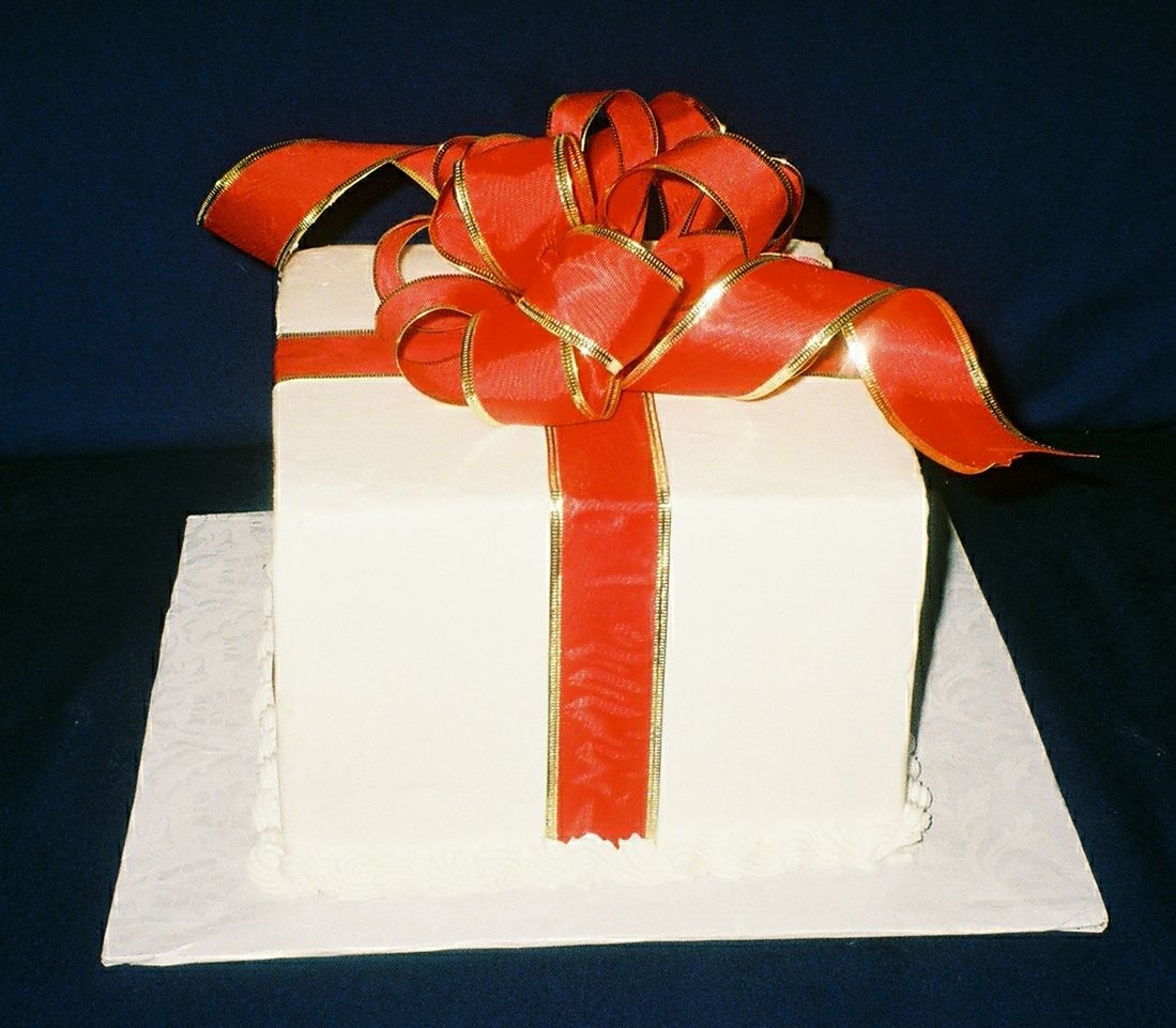 Box Cake - CakeCentral.com