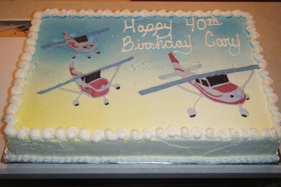 Single Engine Airplane Cake - CakeCentral.com