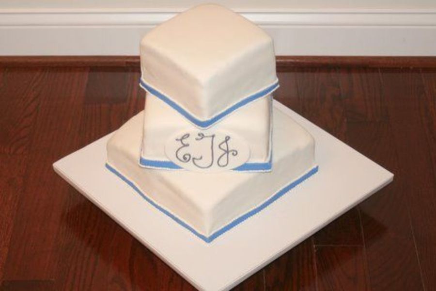 Square Wedding Cake - CakeCentral.com