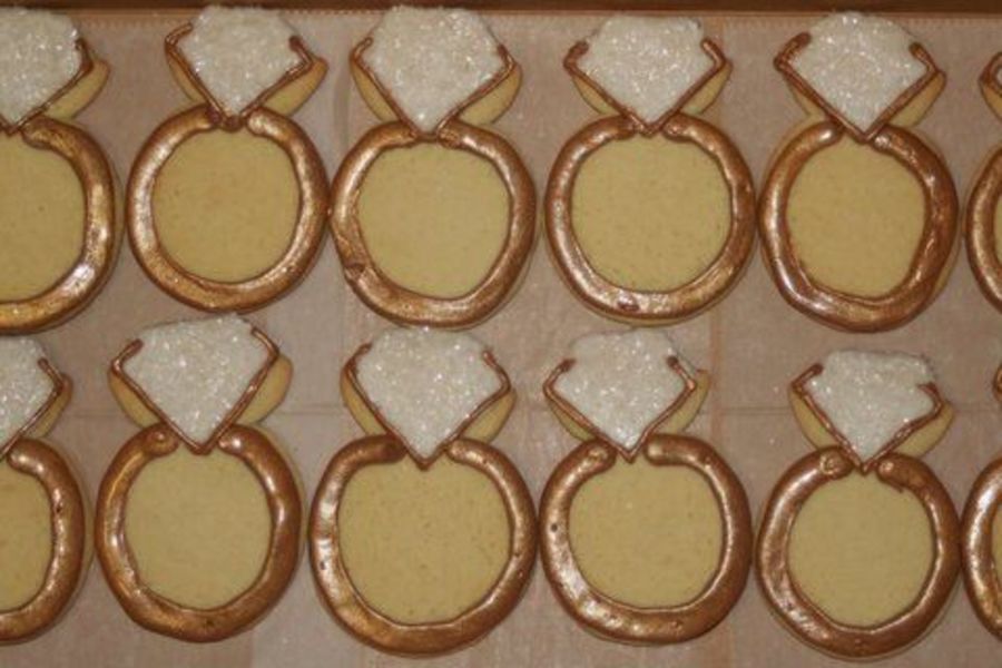 Diamond Ring Cookies - CakeCentral.com
