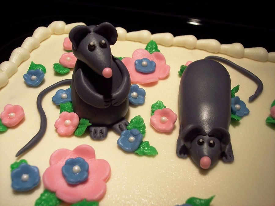 Fondant Mice - CakeCentral.com
