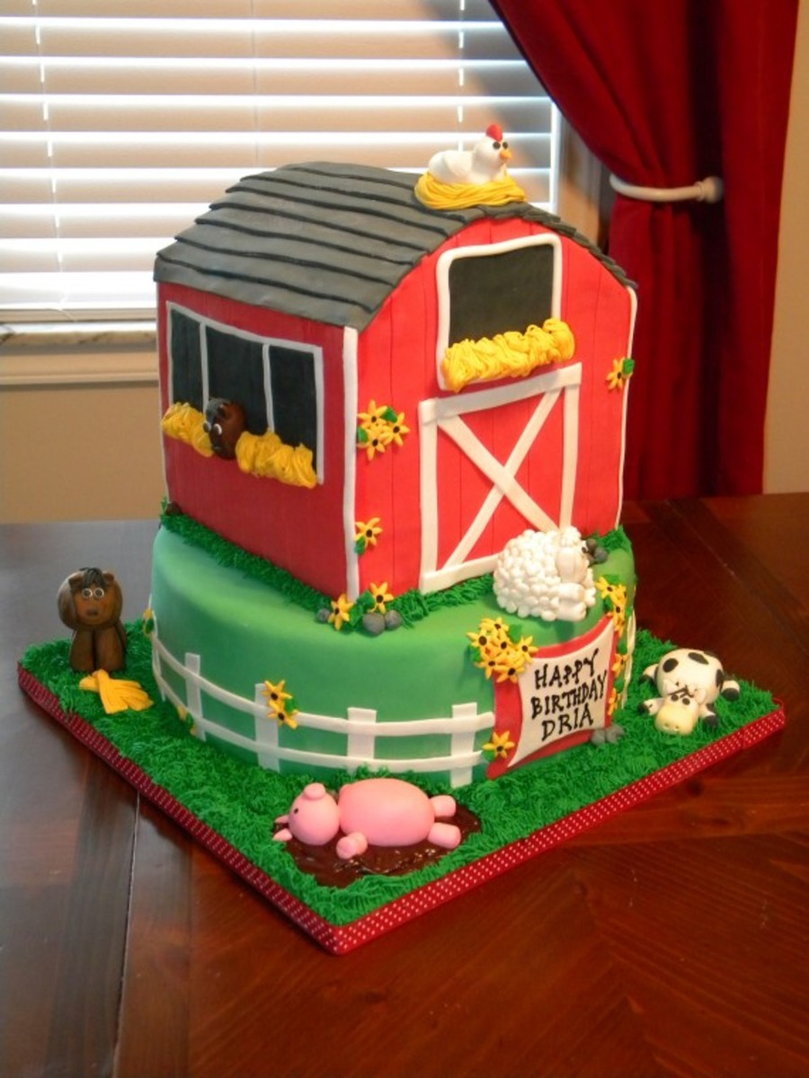 Barn Birthday Cake - CakeCentral.com