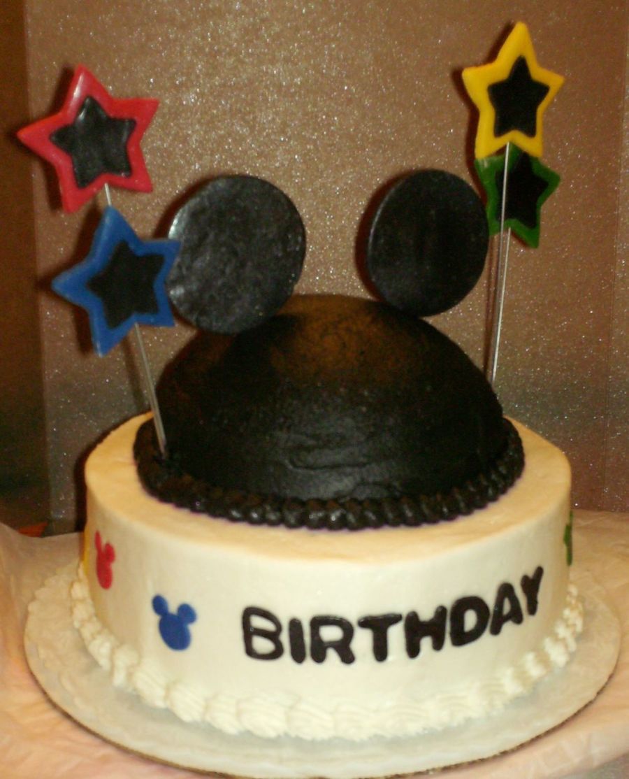 Mickey Mouse - CakeCentral.com