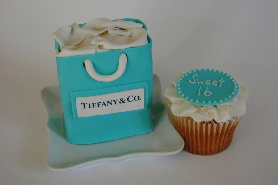 Tiffany Cakelet Design With Coordinating Cupcakes - CakeCentral.com