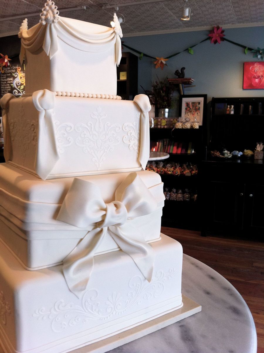 Monochromatic Dummy Cake - CakeCentral.com