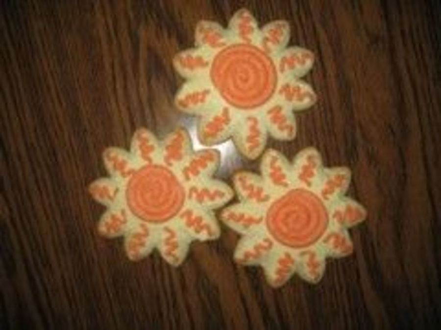 Sunshine Cookies - CakeCentral.com