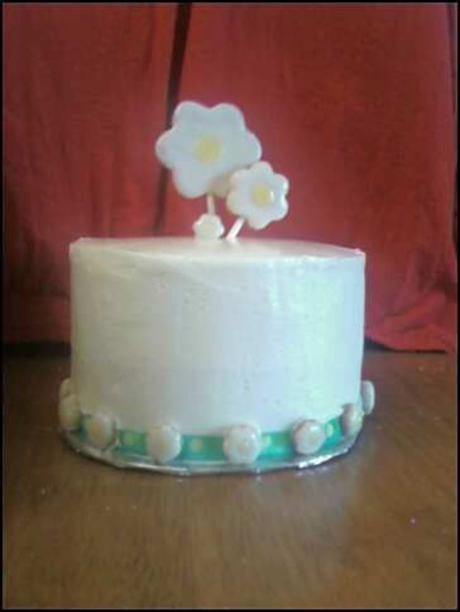 8" Sample Wedding Cake - CakeCentral.com