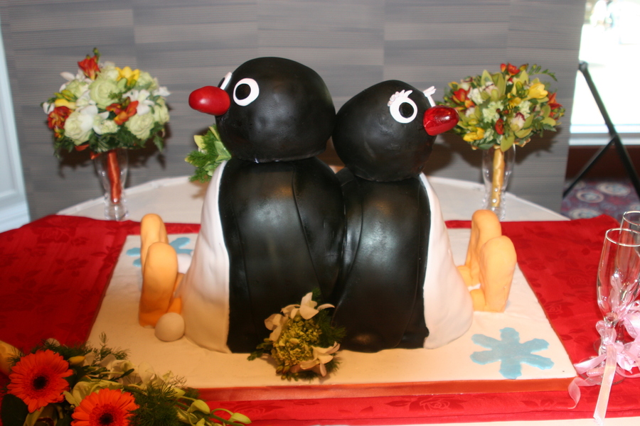 Pingu Wedding Cake - CakeCentral.com