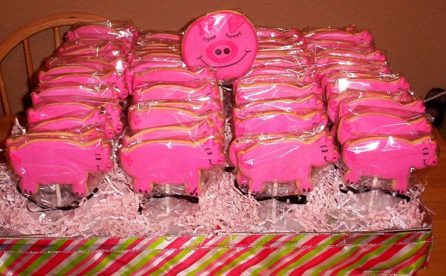 Pigs For A 60Th Birthday - CakeCentral.com