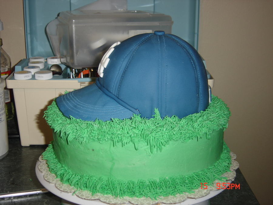 La Dodgers Hat Cake - CakeCentral.com