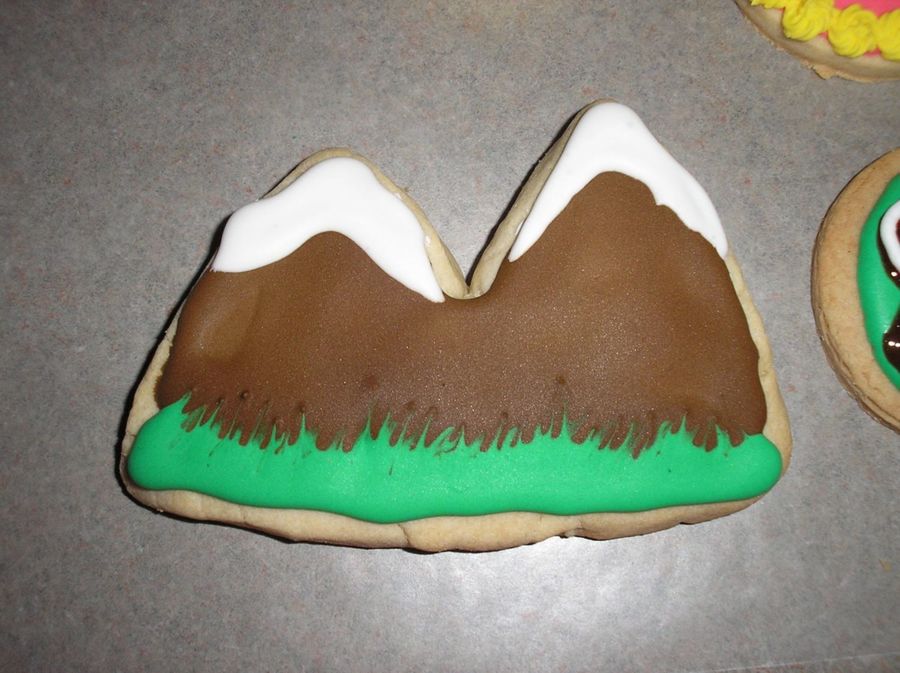 Mountain Cookie - CakeCentral.com