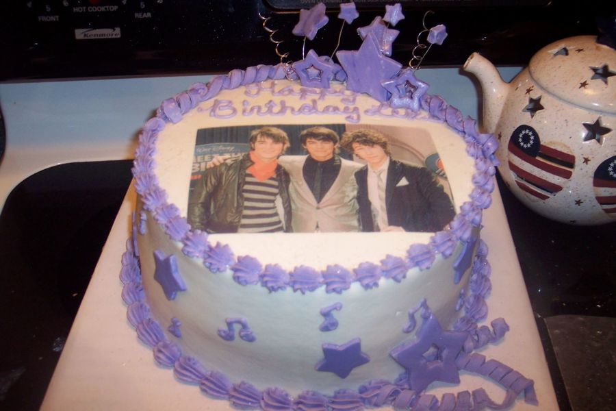 Jonas Brothers - CakeCentral.com