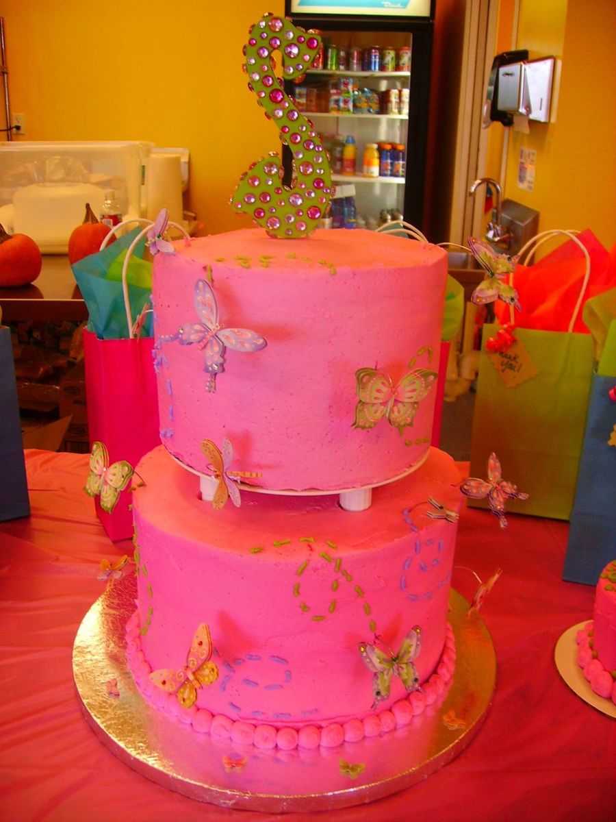 Goodies_020.jpg - CakeCentral.com