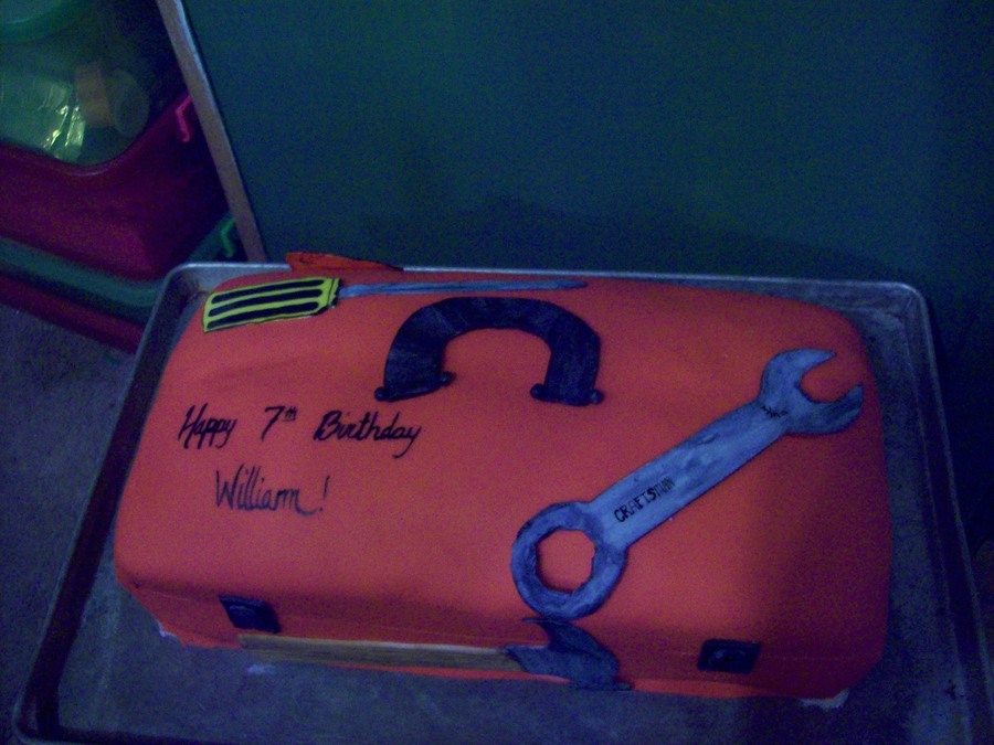 Tool Box Cake With Tools - CakeCentral.com