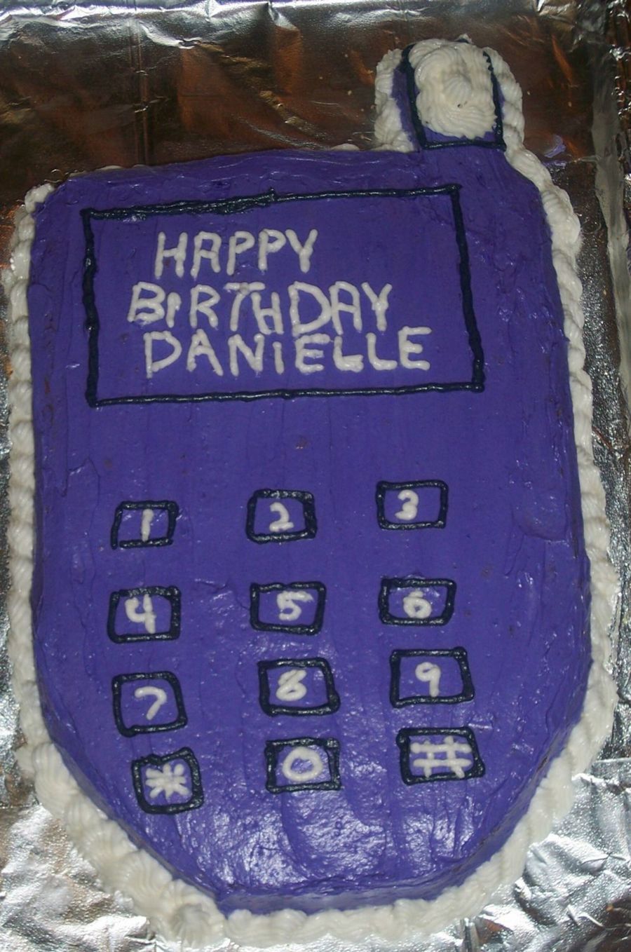 Cell Phone Birthday Cake - CakeCentral.com