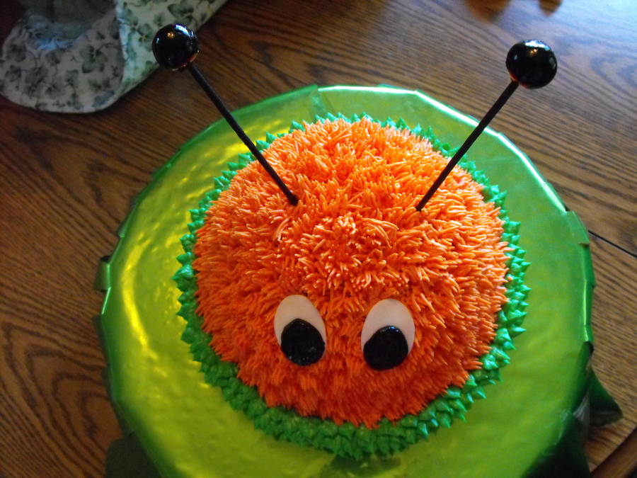 Mini Critter Cake - CakeCentral.com